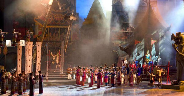 WINDOW on Phuket: Siam Niramit